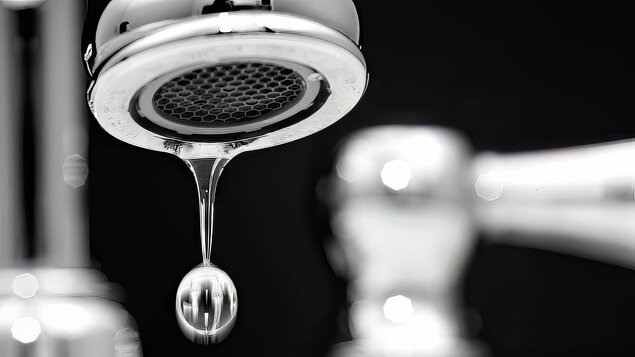 How To Fix Leaking Tap In Kitchen ‐ Big Blue Plumbing