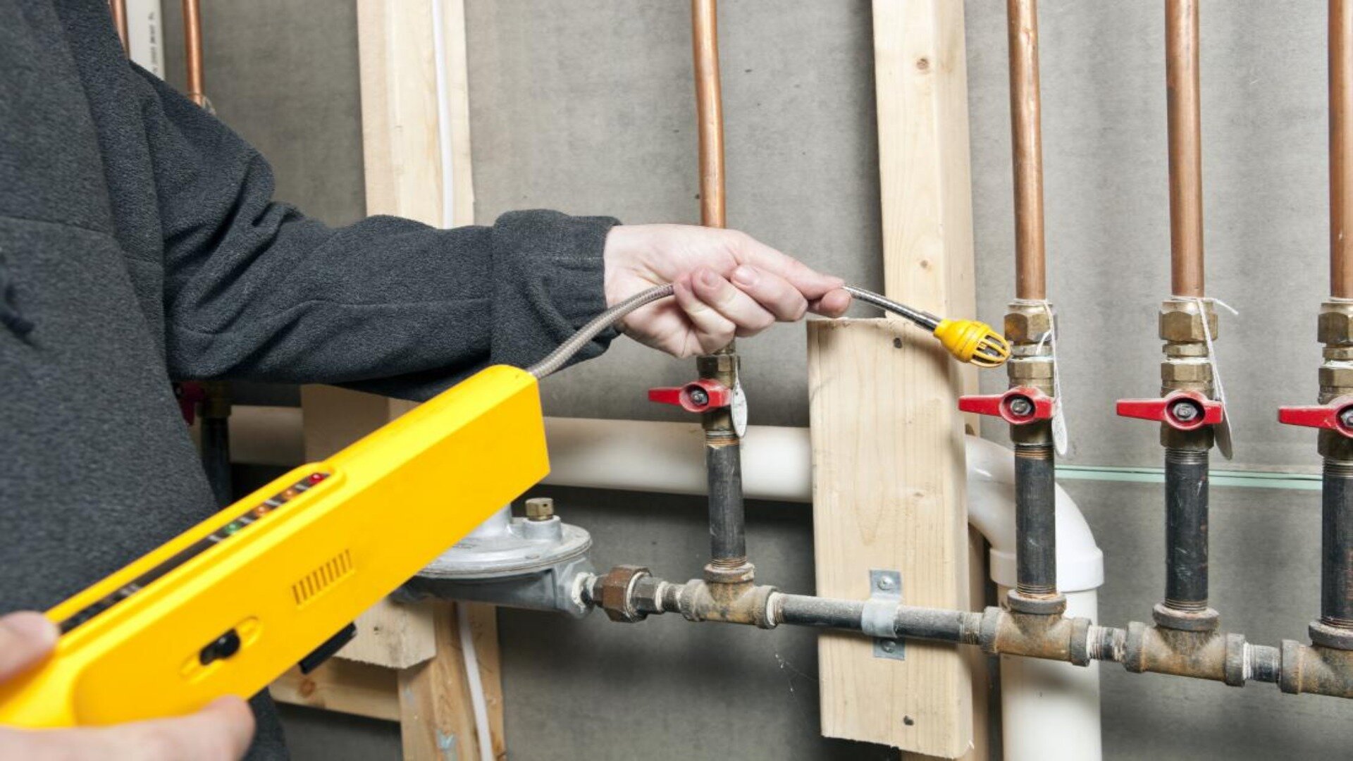 Gas Line Maintenance Tips to Prevent Dangerous Leaks and Keep Your ...