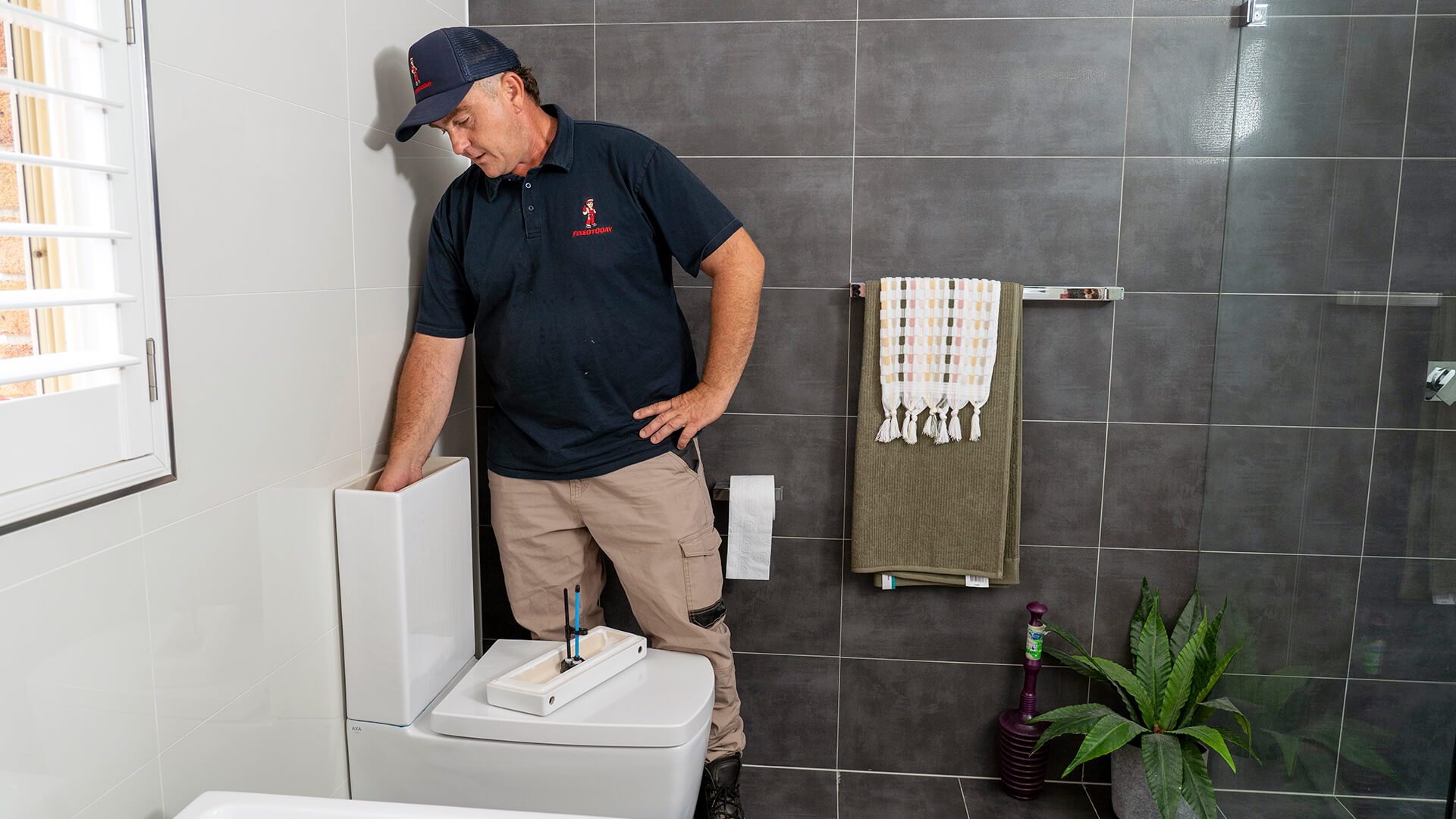 Plumber Sydney — Call Now: 1800 349 338 ‐ Fixed Today Plumbing