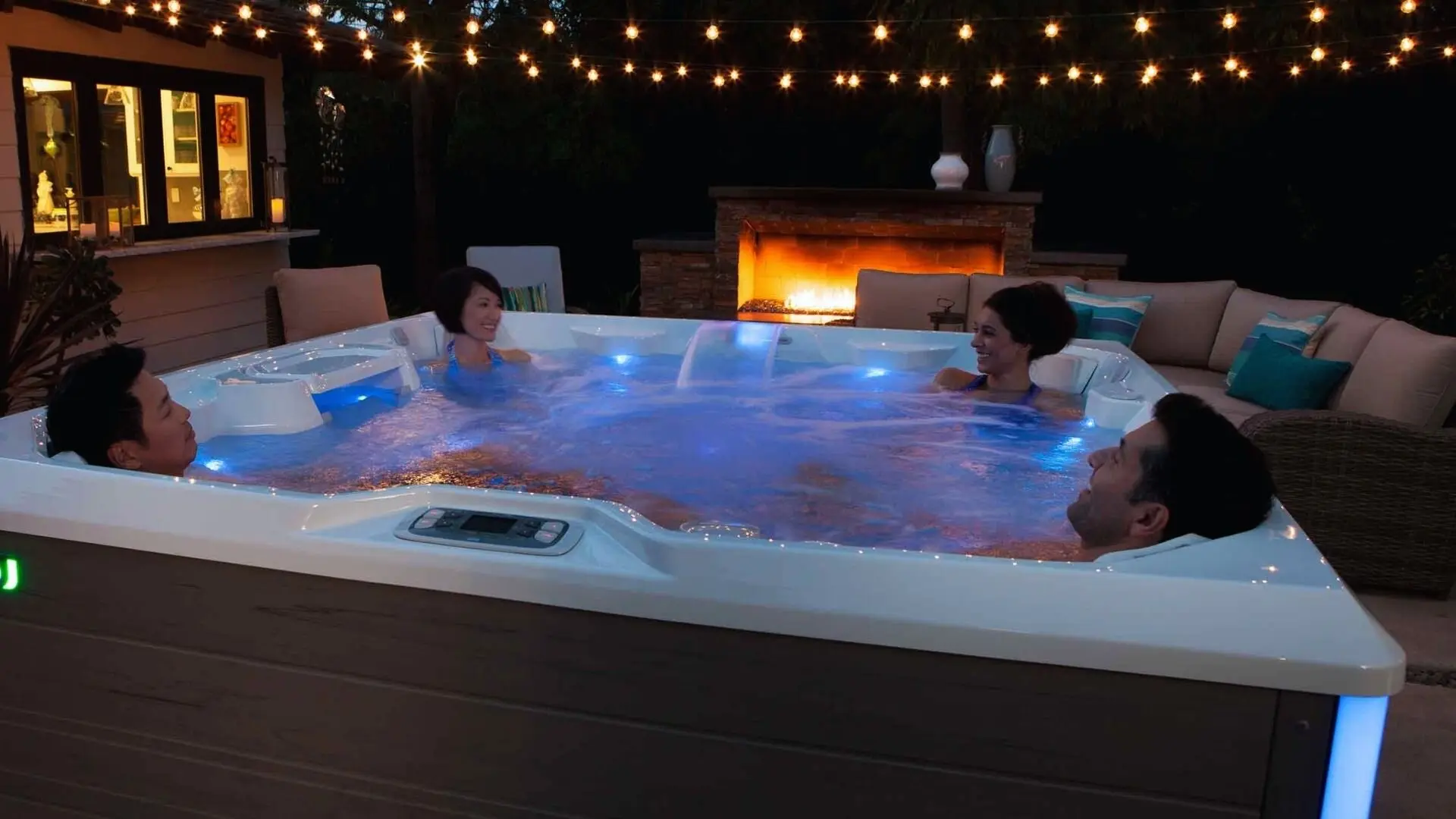 10 Benefits Of Owning A Saltwater Hot Tub ‐ The Pool Co
